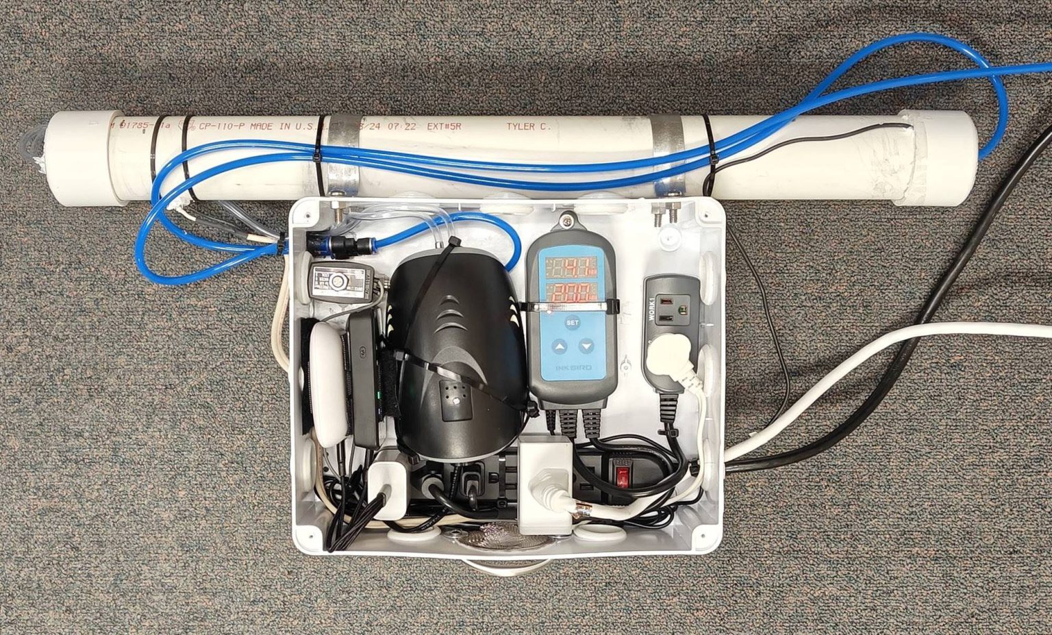 Version 1.0 - RV-10 Lycoming Engine Dehumidifier and Remote Engine Heat ...